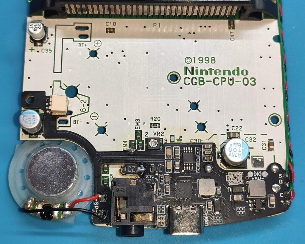 Game Boy Color: Electrolytic Capacitors Replacement Set - The giltesa's ...